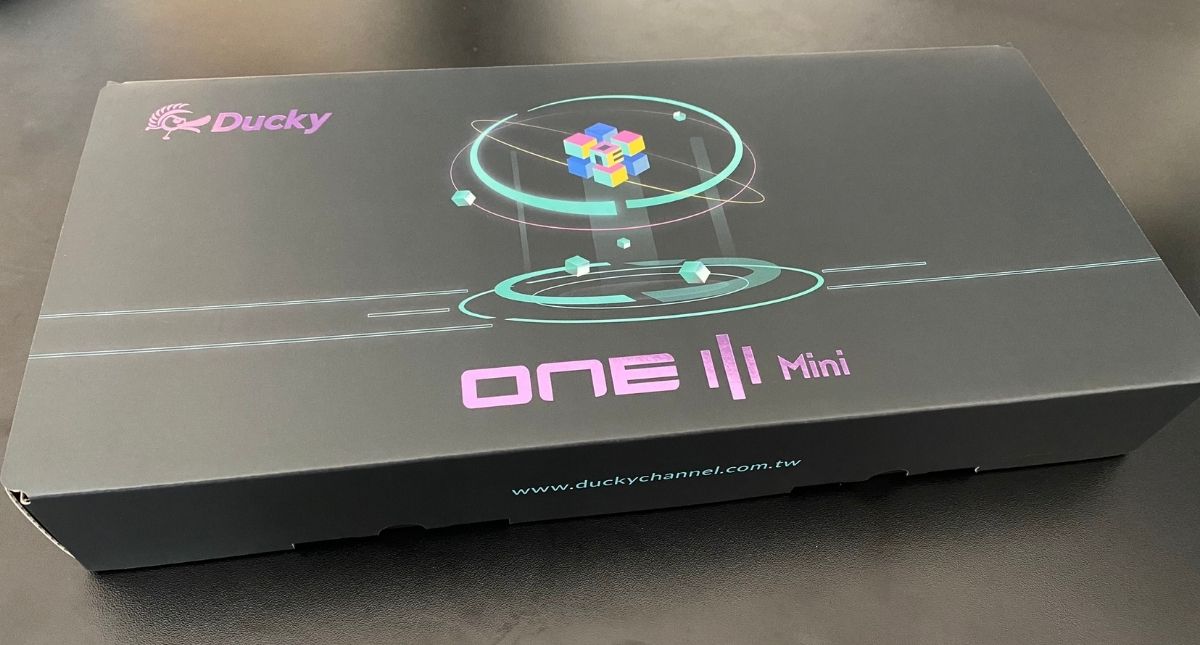 【Ducky One 3 Mini レビュー】ホットスワップに対応した小型メカニカルキーボード - パトログ
